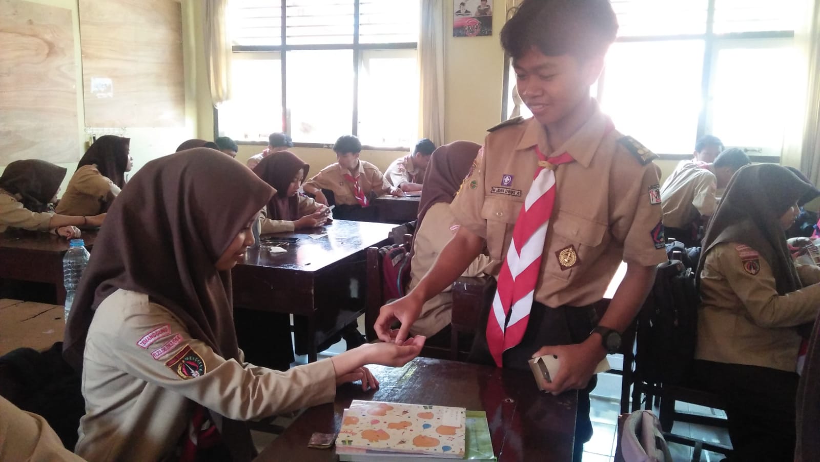 SMA Negeri 1 Parakan – Berprestasi